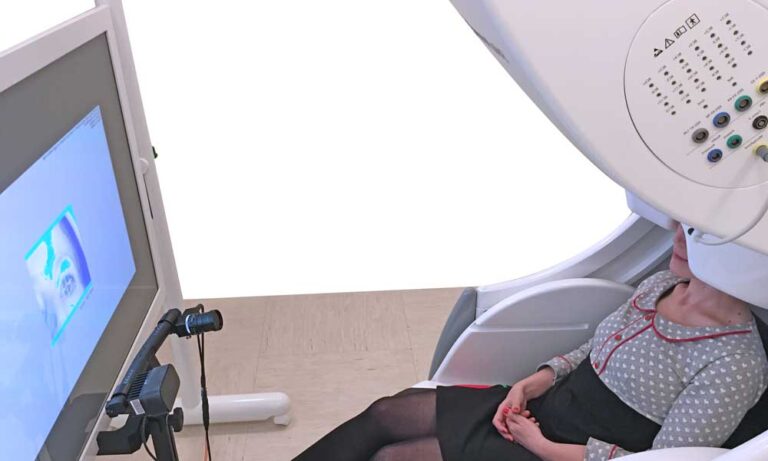 EyeLink 1000 Plus - Eye Tracker - Fast, Accurate, Reliable Eye Tracking