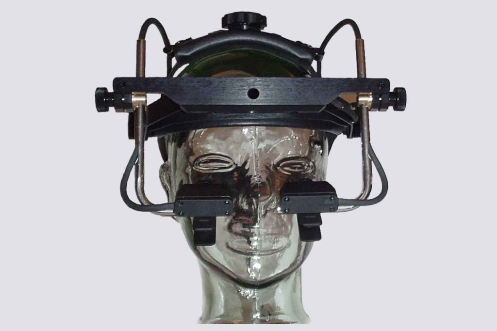 Eye Trackers and Eye Tracking Hardware - SR Research